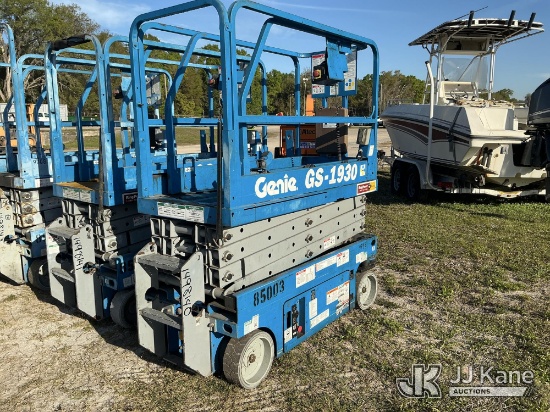 Genie GS1930 Self-Propelled Scissor Lift Not Running, Condition Unknown ...
