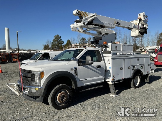 Altec AT41-MH, Articulating & Telescopic Insulated Bucket Truck mounted ...