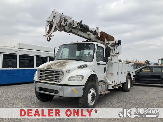 Altec DC47-TR, Digger Derrick rear mounted on 2015 Freightliner M2 106 ...