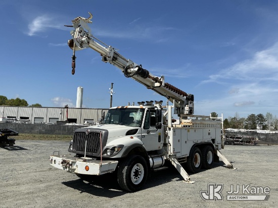 (China Grove, NC) Altec DL42-TR, Digger Derrick center mounted on 2011 ...