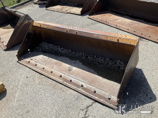 Case 80 Inch Skid Steer GP Bucket NOTE: This unit is being sold AS IS ...