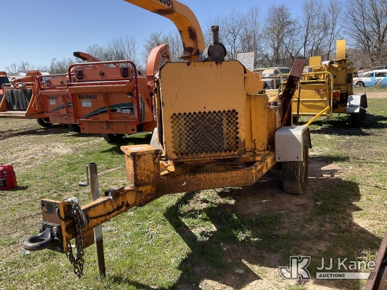 (Joplin, MO) 2004 Wood Chuck Hyroller 1200 Chipper (12in Disc), trailer ...