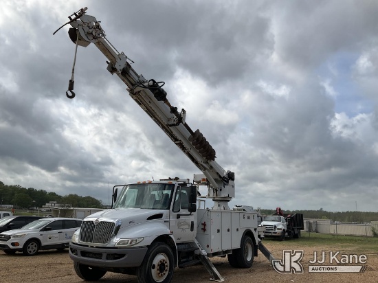 Altec DC47-TR, Digger Derrick rear mounted on 2012 International ...