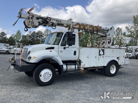 (China Grove, NC) Terex Commander C4047, Digger Derrick rear mounted on ...