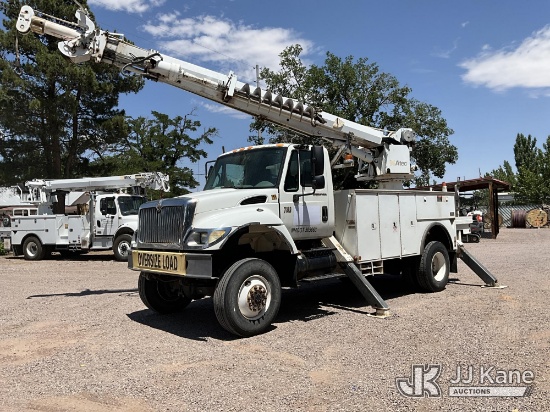 (Socorro, NM) Altec DM47-TR, Digger Derrick rear mounted on 2004 ...