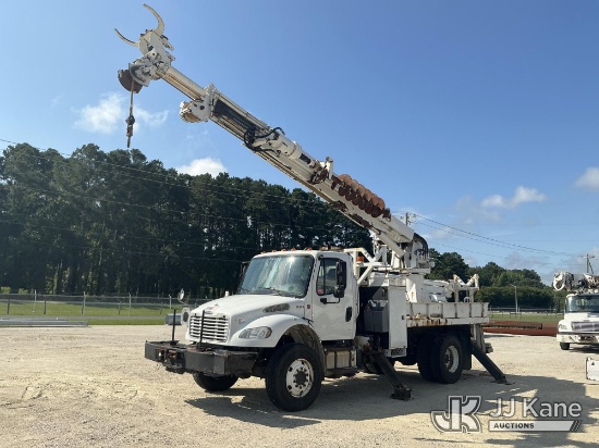(Fayetteville, NC) Altec DM47B-BR, Digger Derrick rear mounted on 2014 ...