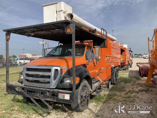 (Waxahachie, TX) Altec LR756, Over-Center Bucket Truck mounted behind cab on 2015 Ford F750 ...