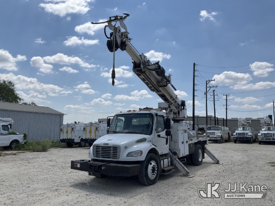 (San Antonio, TX) Altec DC47-TR, Digger Derrick rear mounted on 2015 ...