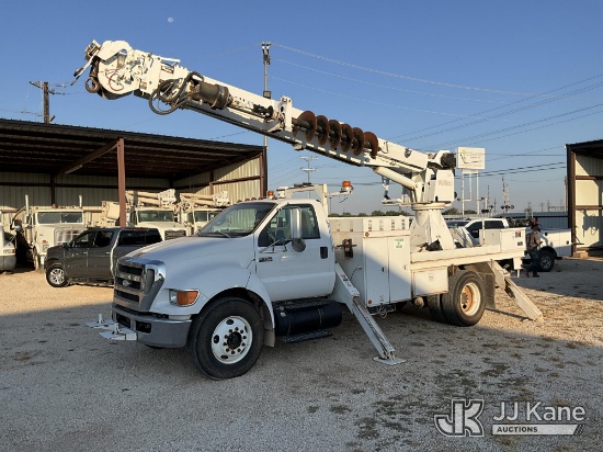 (Merkel, TX) Altec DM47-TR, Digger Derrick rear mounted on 2008 Ford F ...