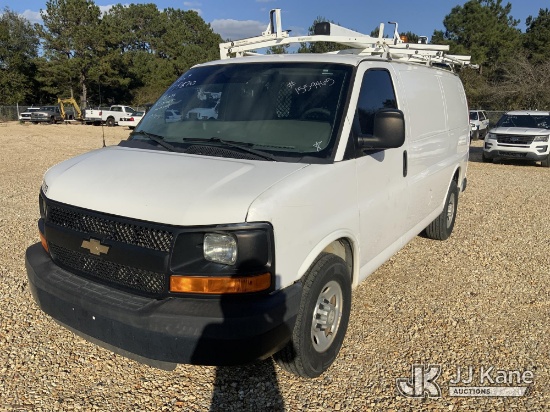 (Robert, LA) 2015 Chevrolet Express G2500 Cargo Van Runs & Moves) (Jump ...
