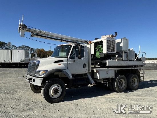 (China Grove, NC) Altec HD35A-22, Pressure Digger rear mounted on 2005 ...