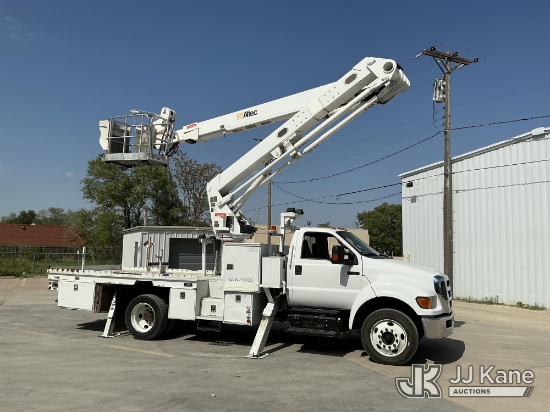 (Wichita, KS) Altec TA55S, Articulating & Telescopic Material Handling ...
