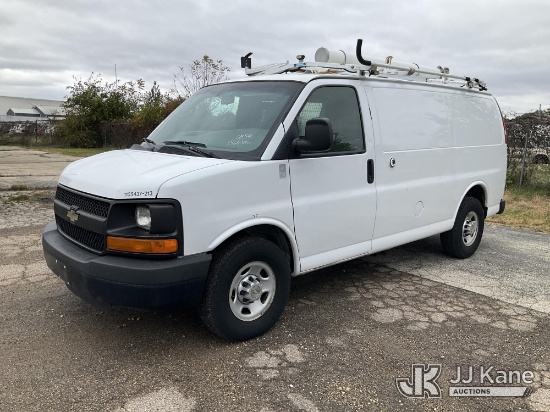 (South Beloit, IL) 2013 Chevrolet Express 2500 Cargo Cargo Van Runs ...