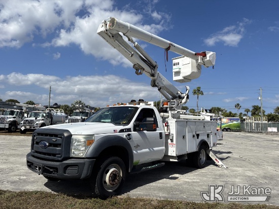 (Riviera Beach, FL) Altec L37M, Over-Center Material Handling Bucket ...