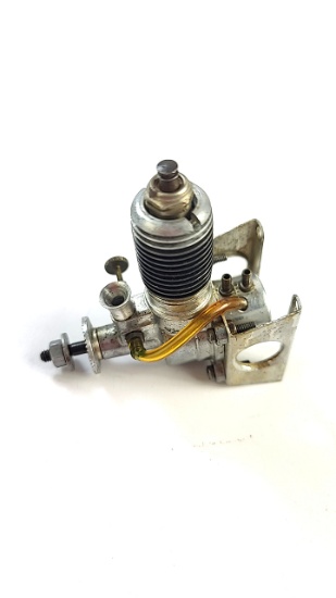 Vintage Model Airplane Engine - Baby Spitfire | Art, Antiques ...