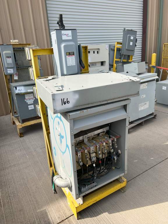PORTABLE LOAD CENTER SKID WITH THREE PHASE | Proxibid