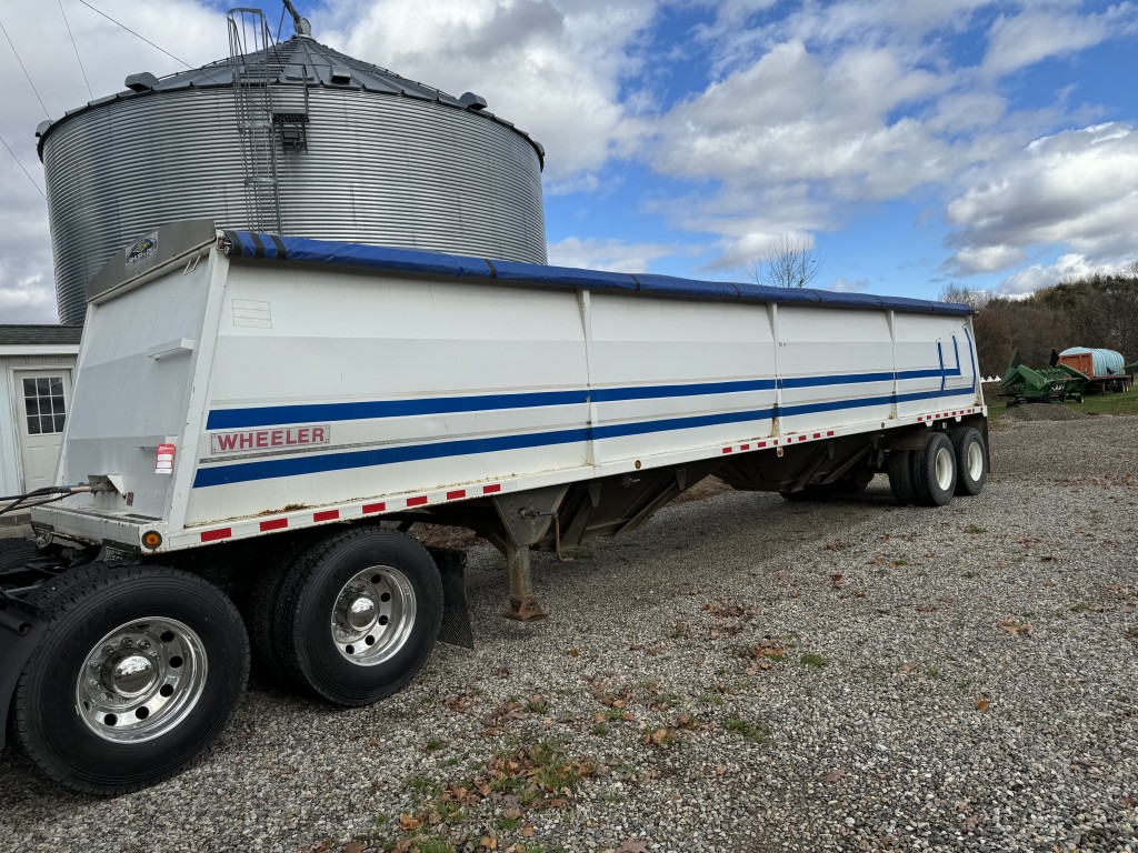 2000 WHEELER TANDEM AXLE HOPPER BOTTOM TRAILER | Proxibid