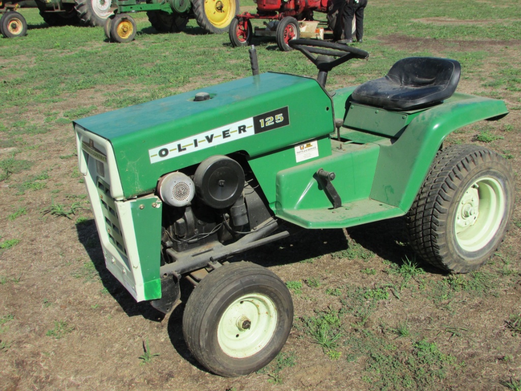Oliver Garden Tractor Pics | Fasci Garden