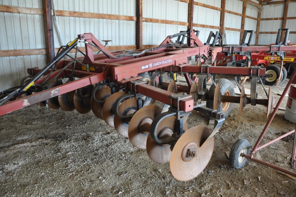 M&W 1465 5-shank disk ripper | Proxibid