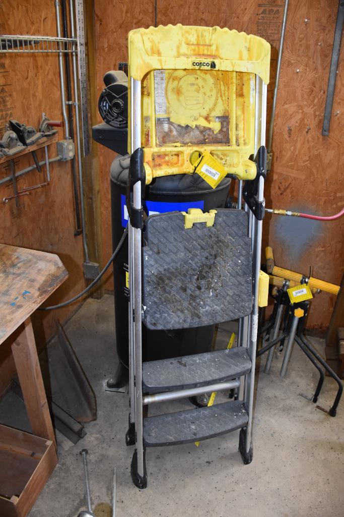 Cosco 3-step folding painters ladder | Proxibid