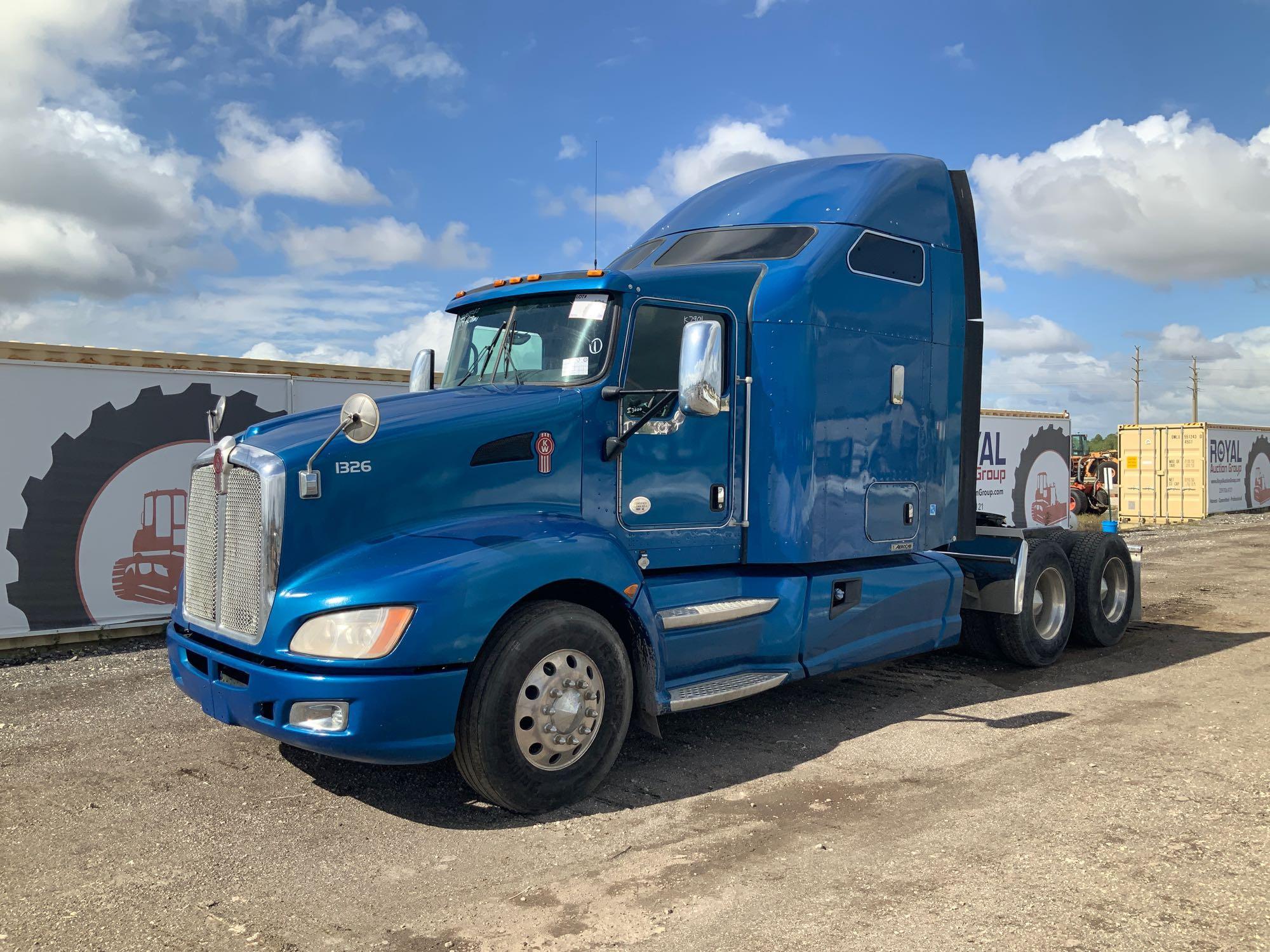 Kenworth T660 Studio Sleeper