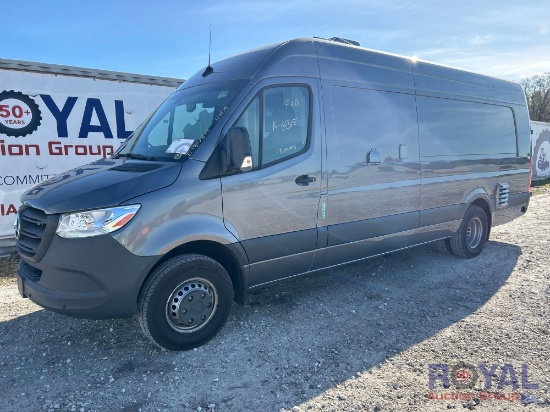 2021 Mercedes-Benz Sprinter 4500 Modified Food Catering Van ...