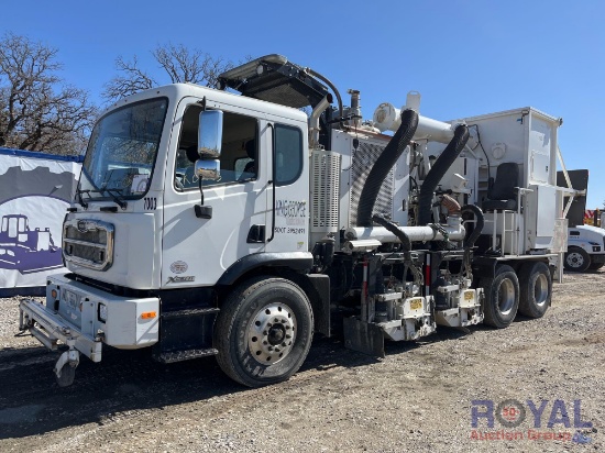 2019 Autocar ACMD Xpert Medium Duty T/A Line Striping Truck ...