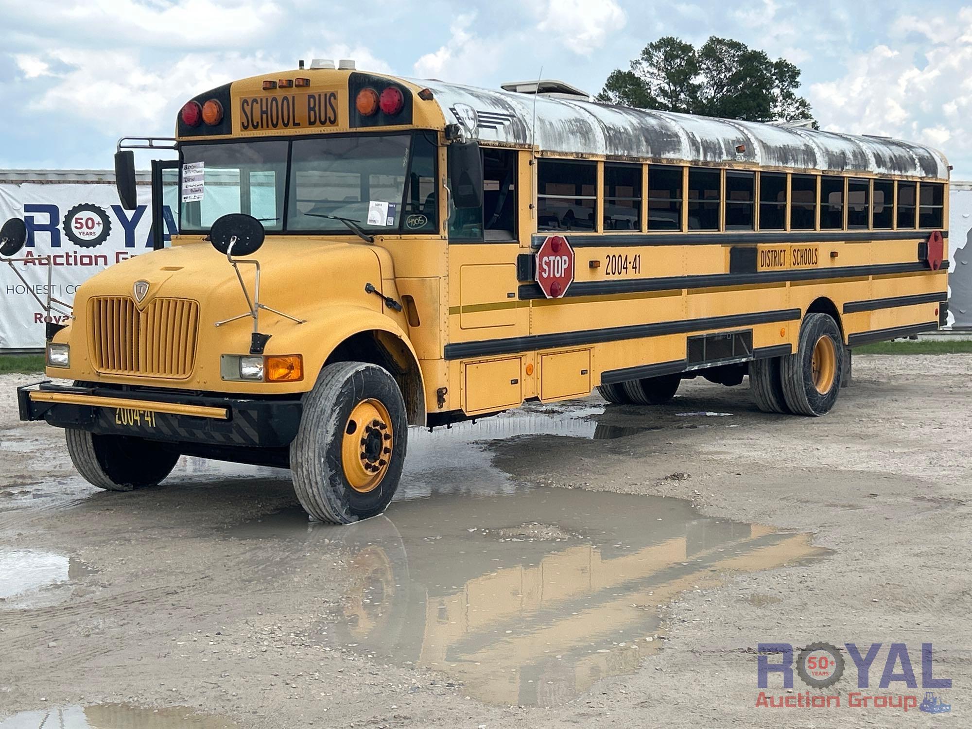 2004 International School Bus