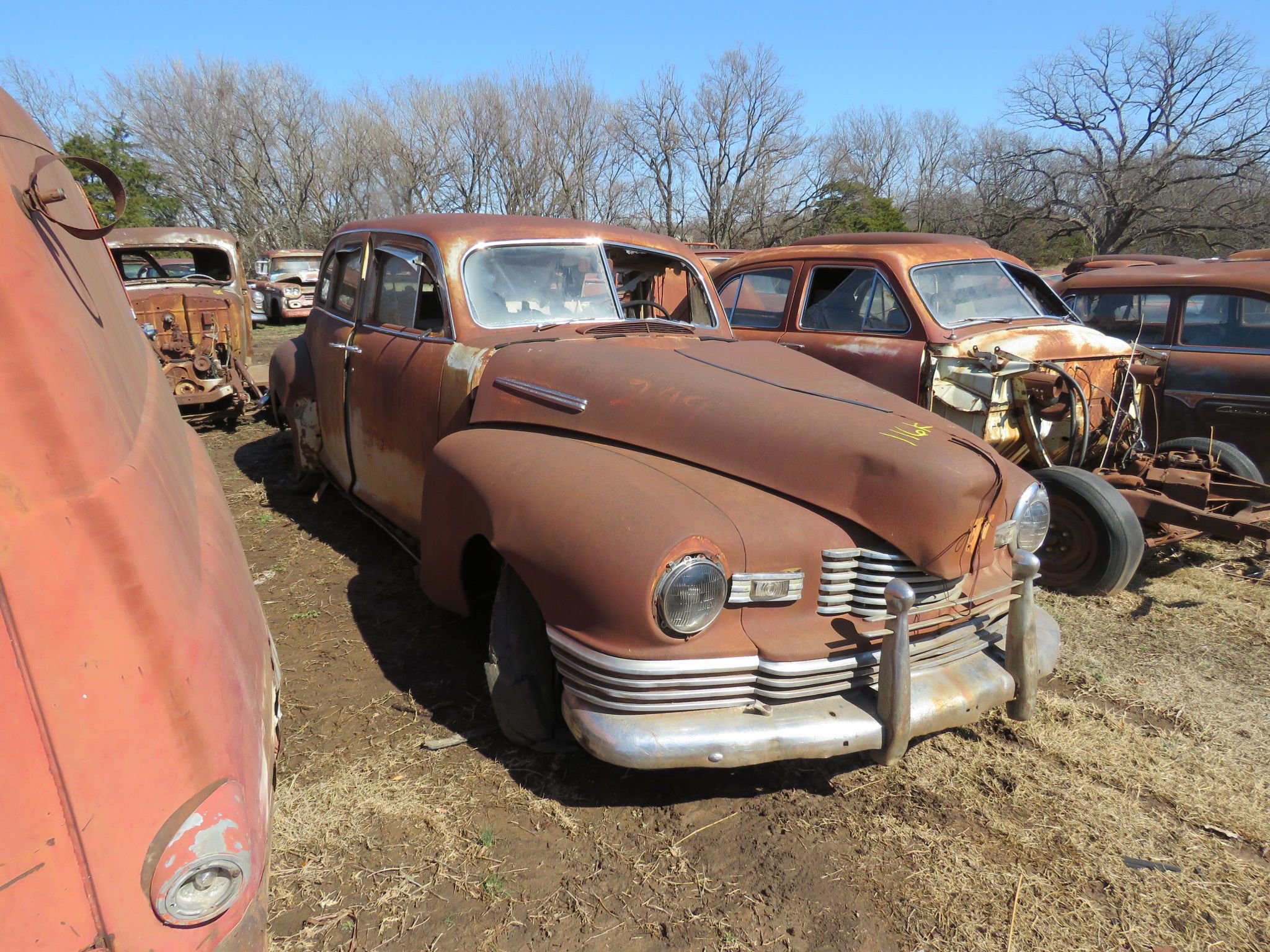 1948 Nash Super Wagon 1947 Nash Ambassador Suburban