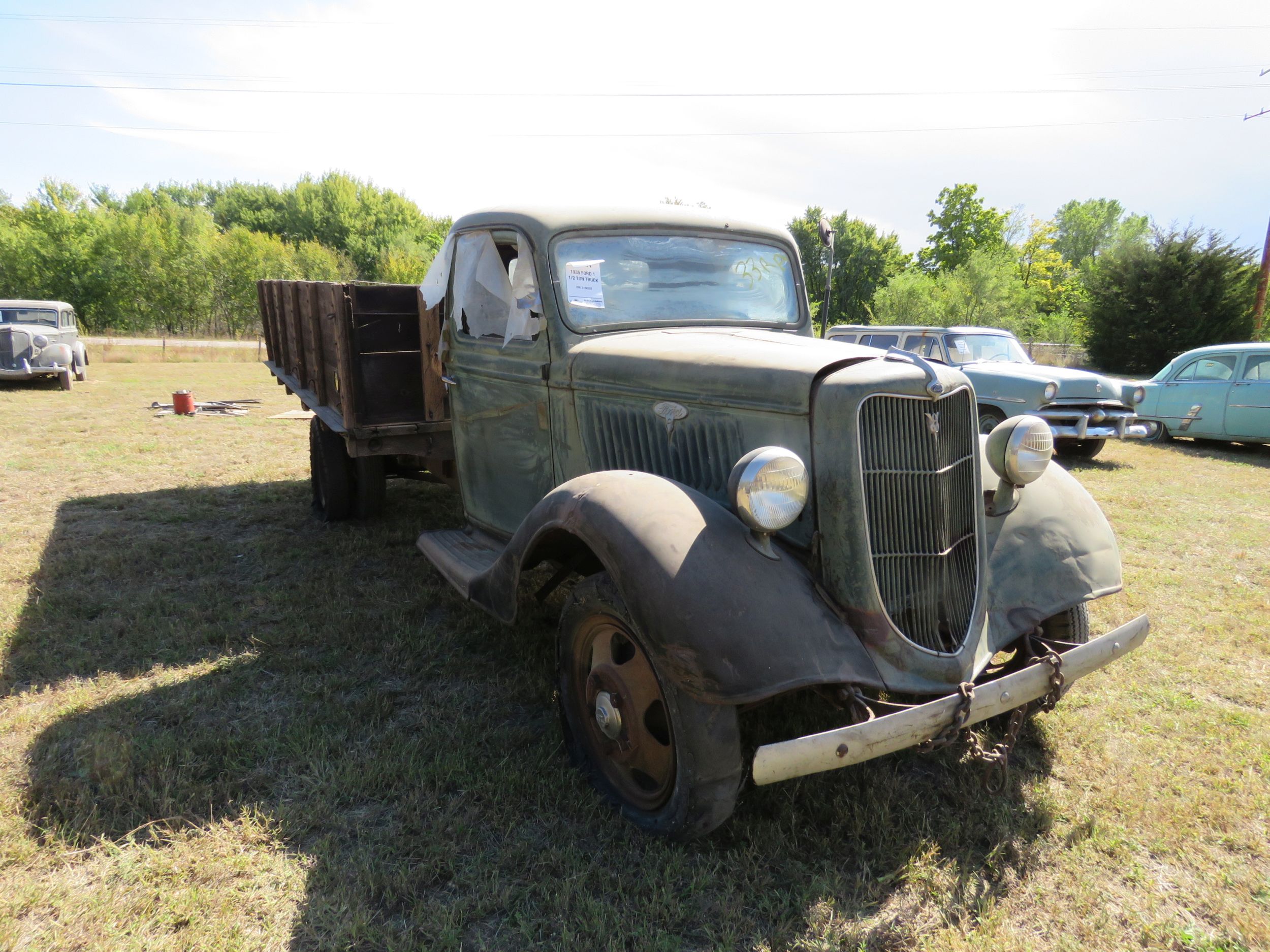 1935 Ford 1 Ton Truck