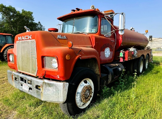 1984 Mack Model R685ST tandem axle tanker truck | Commercial Trucks Hauling & Transport Trucks ...