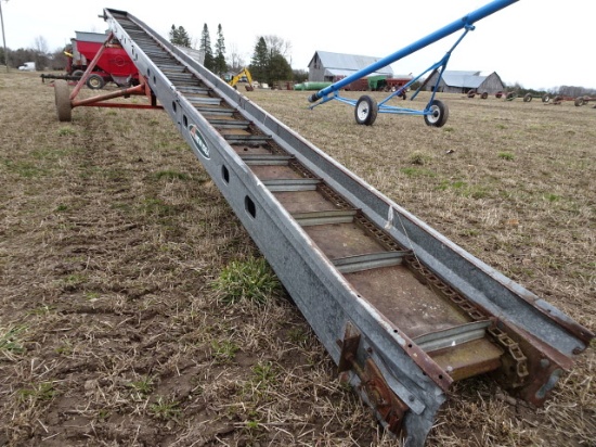 NEW IDEA M-177 42' TRANSPORT HAY/GRAIN ELEVATOR, PTO DRIVEN | Online ...