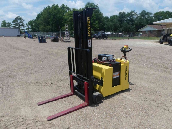 Hyster W25ZC Electric Pallet Stacker, s/n B454N02490P w/ Charger, 2300 ...