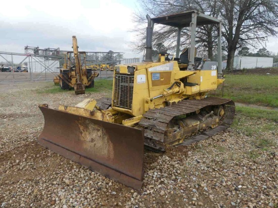 Komatsu D31P-20 Dozer, s/n 48985 (Salvage): Canopy, 3605 hrs | Online ...