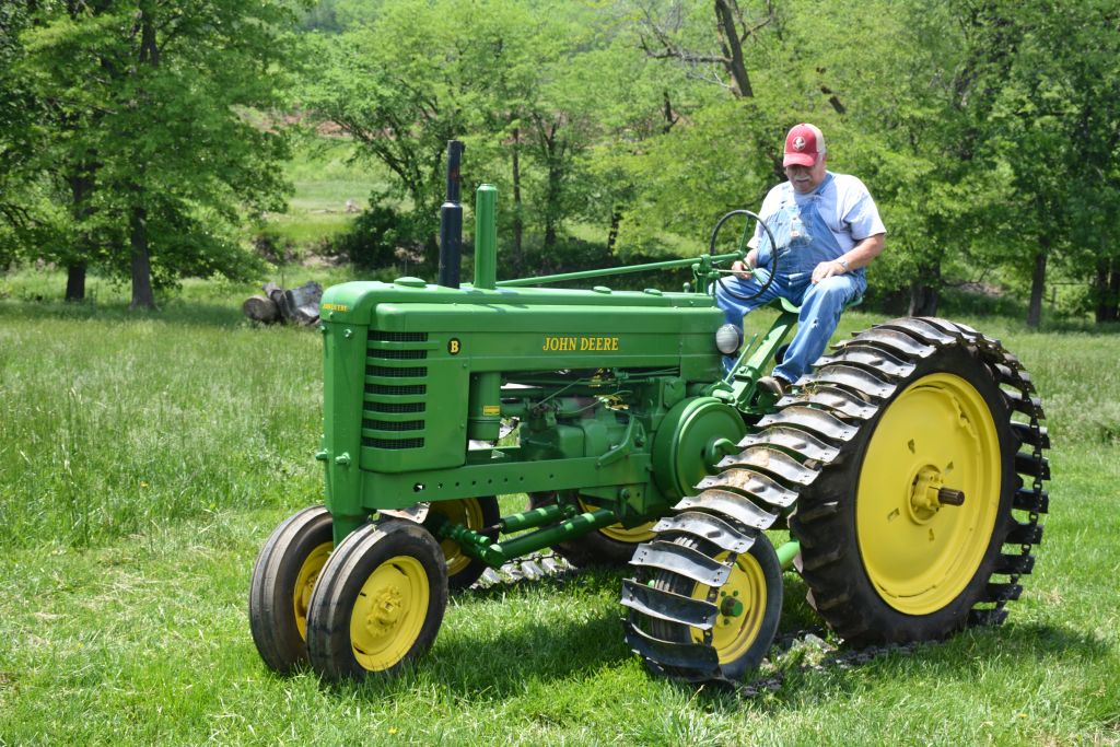 Old Tractor With Tracks New Tractors And Second Hand Old Used 70HP
