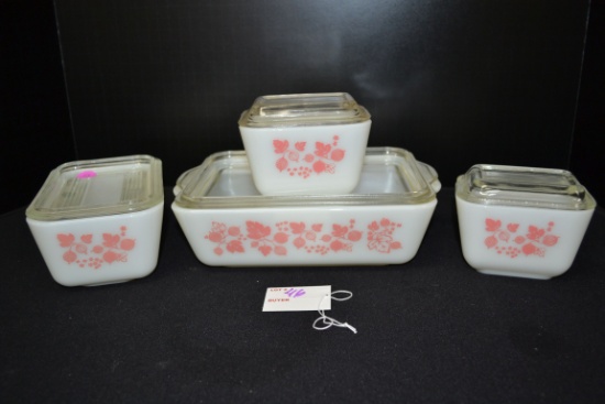Pyrex Pink Gooseberry Refrigerator Set including Nos. 501 (x2), 502 ...