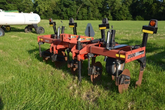 Case IH Ecolo-Til 5 Shank Inline Ripper, 1 Owner, Shear Bolt With Gauge ...