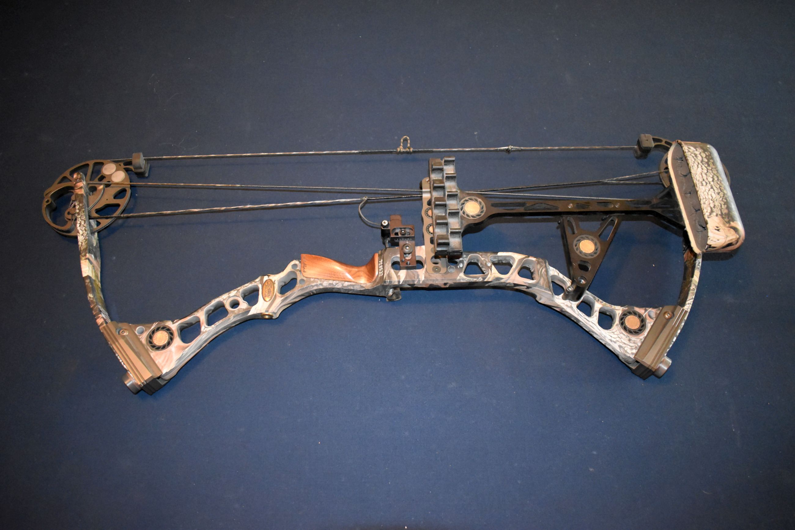 Camo Mathews Solocam Logo