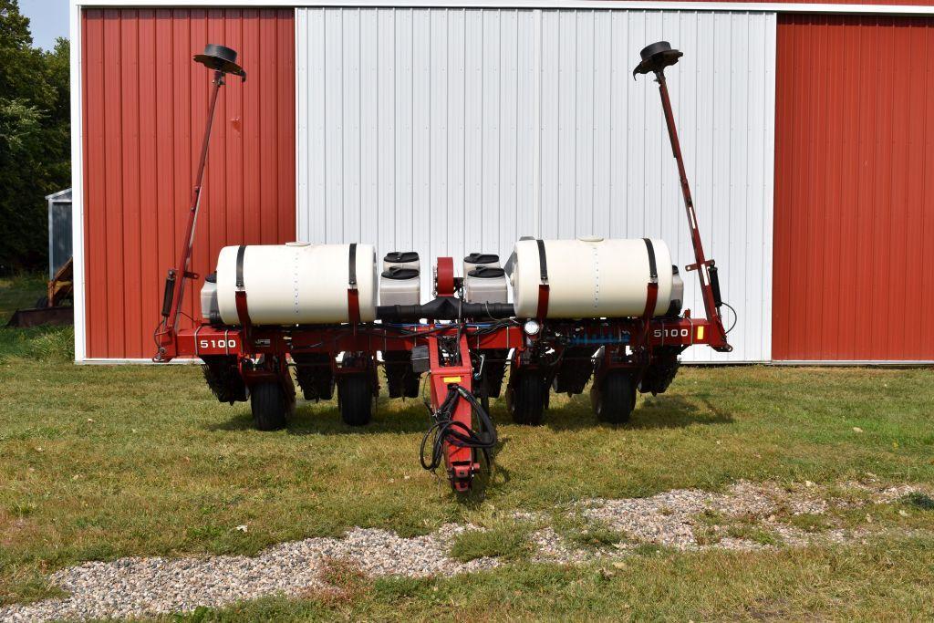 Liquid Fertilizer For Corn Planter White 5100 Planter, 6 Row 30",