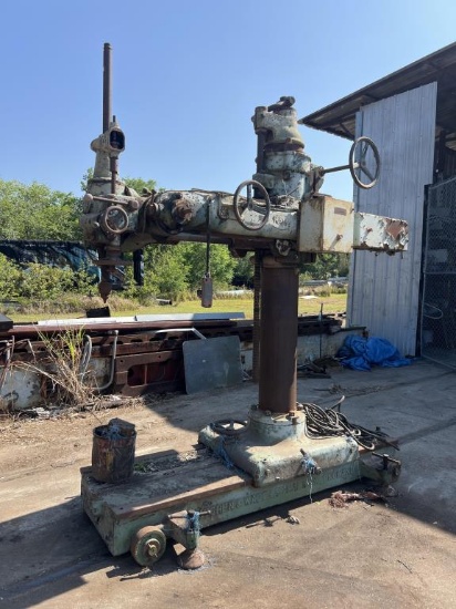 KITCHEN & WADE LTD LARGE INDUSTRIAL DRILL PRESS | Online Auctions ...