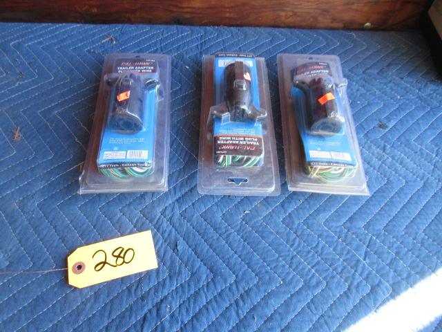 3 PC.CAL HAWK TRAILER ADAPTERS PLUG W/ WIRE | Proxibid