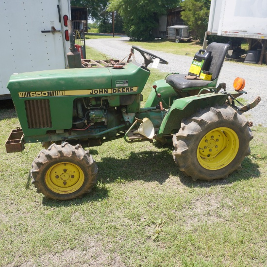 JOHN DEERE 650 TRACTOR W/ ONLY 1140 HOURS | Online Auctions | Proxibid