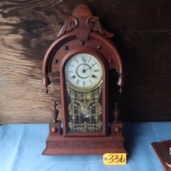 OLD MANTLE CLOCK W/ KEY AND PENDULUM 25 T | Art, Antiques ...