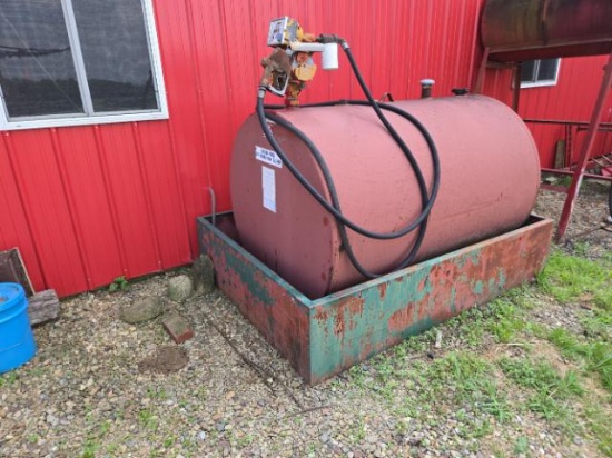 500ga diesel fuel tank with metering pump & containment dike | Online ...