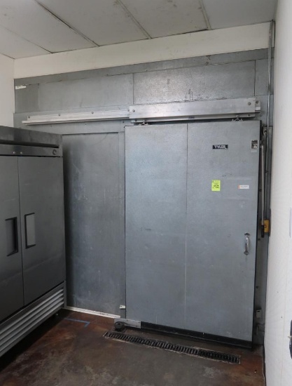 walk-in cooler, includes 2) sliding doors & refer coil | Online ...