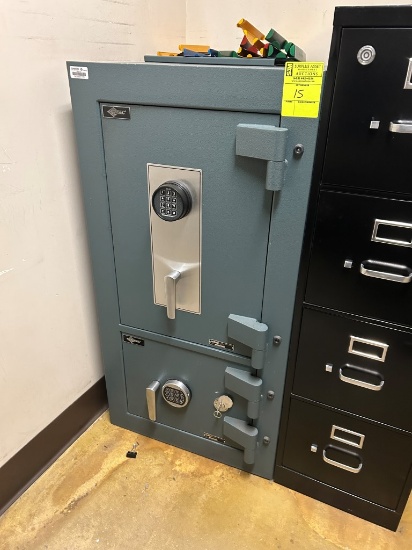 AmSec Dual Compartment Safe W/ Digital Pads | Guns & Military Artifacts ...