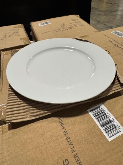 Pallet of 10.5in white dinner plates | Online Auctions | Proxibid