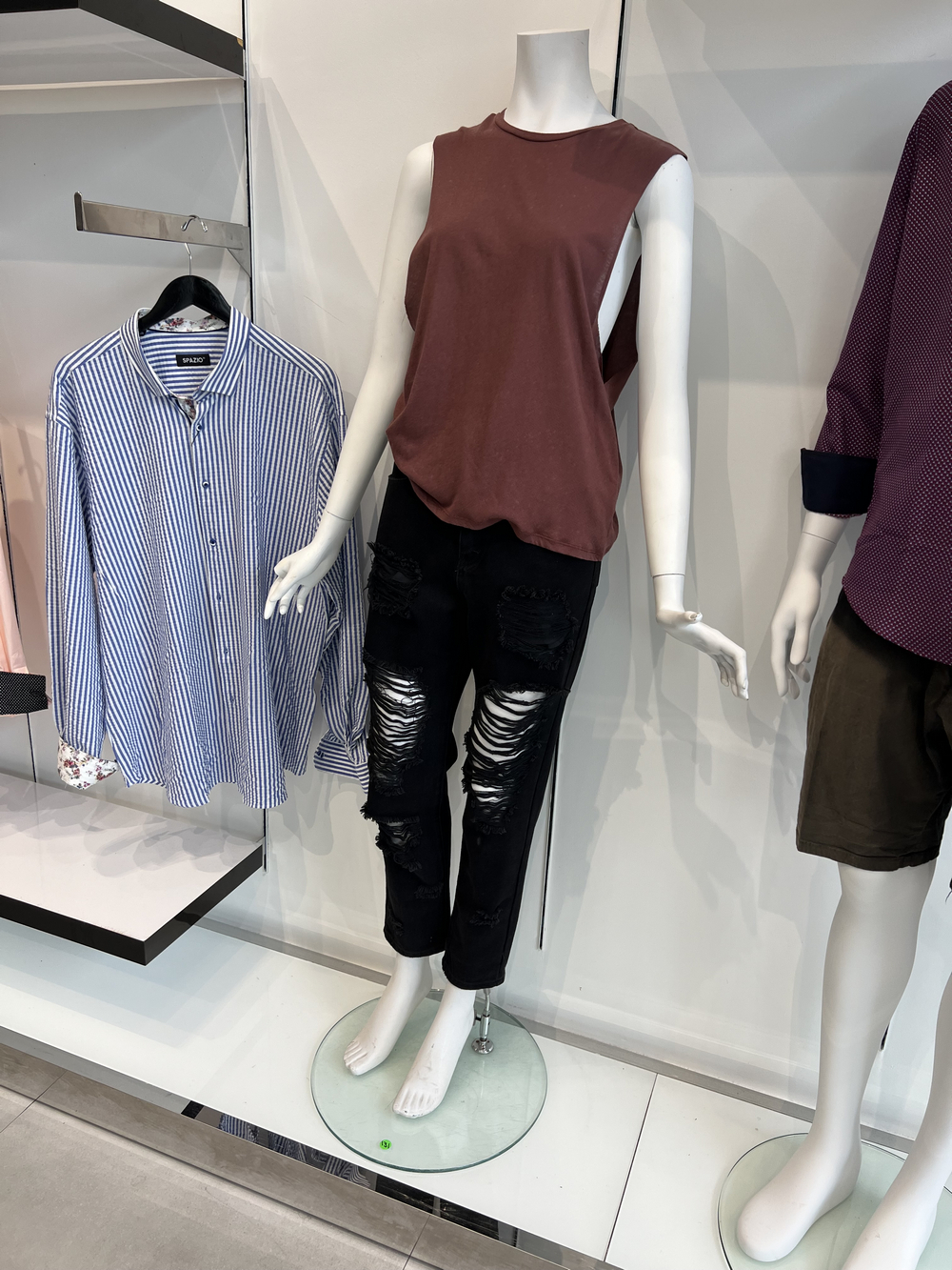 Female Mannequin, Headless, 64", (no contents) | Proxibid