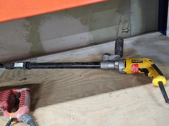 DeWalt DW276 Deck/Drywall Screwdriver with Extension | Online Auctions ...