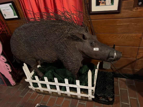 Heavy Duty 40" Wide X 34" Tall Steel Display Hog | Online Auctions ...